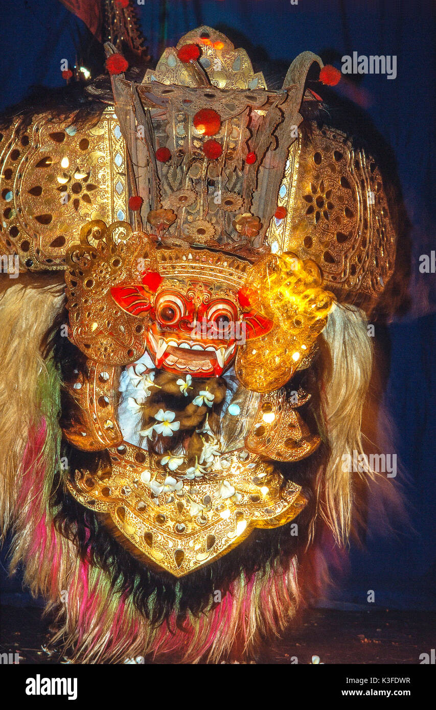 Barong mask bali hi-res stock photography and images - Alamy