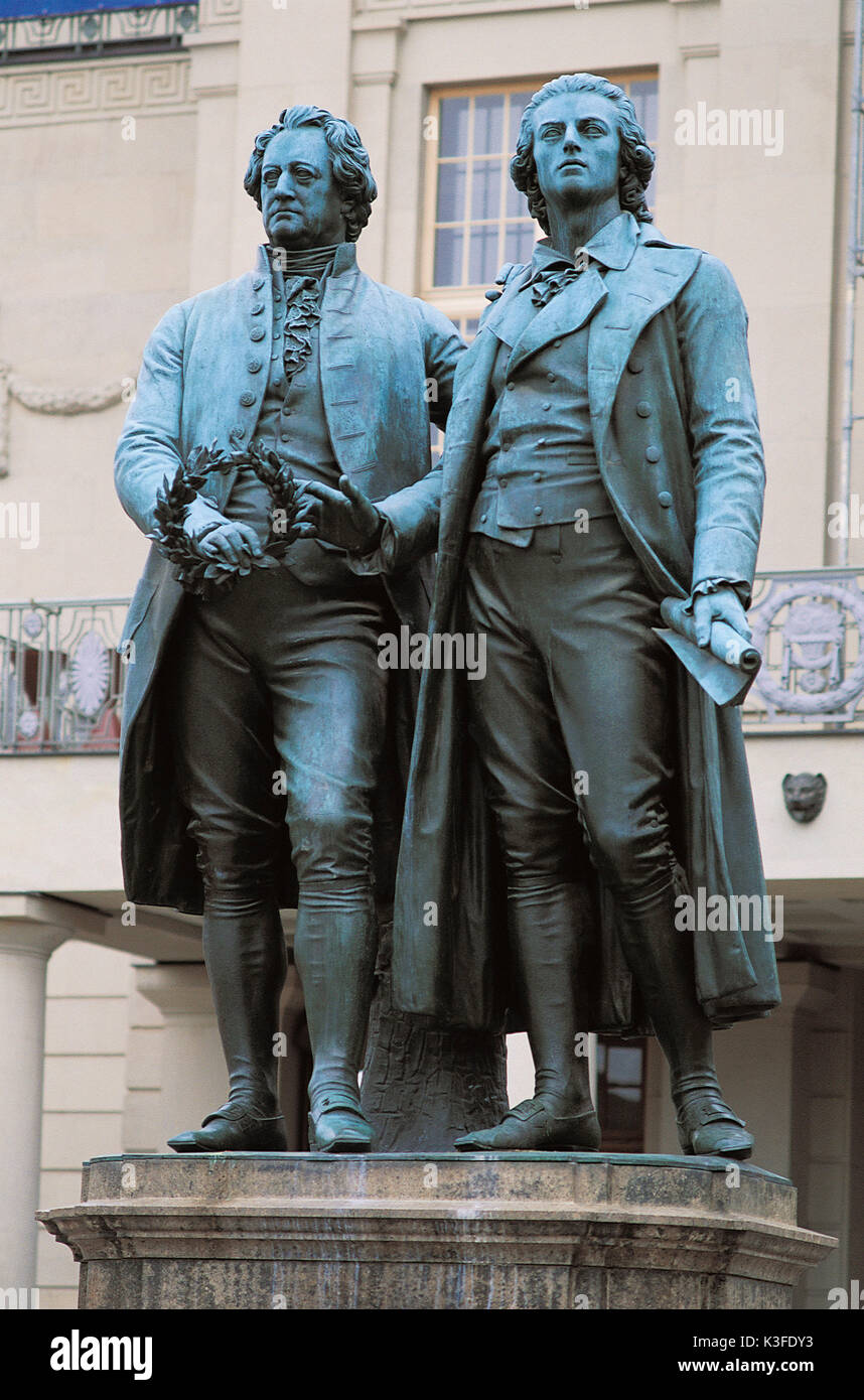 Goethe and schiller statue hi-res stock photography and images - Alamy