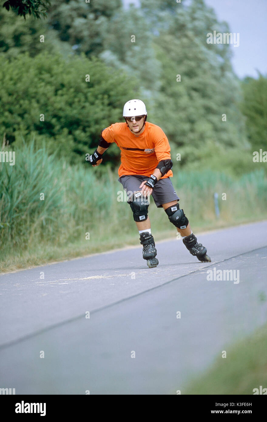 Inline skat hi-res stock photography and images - Alamy