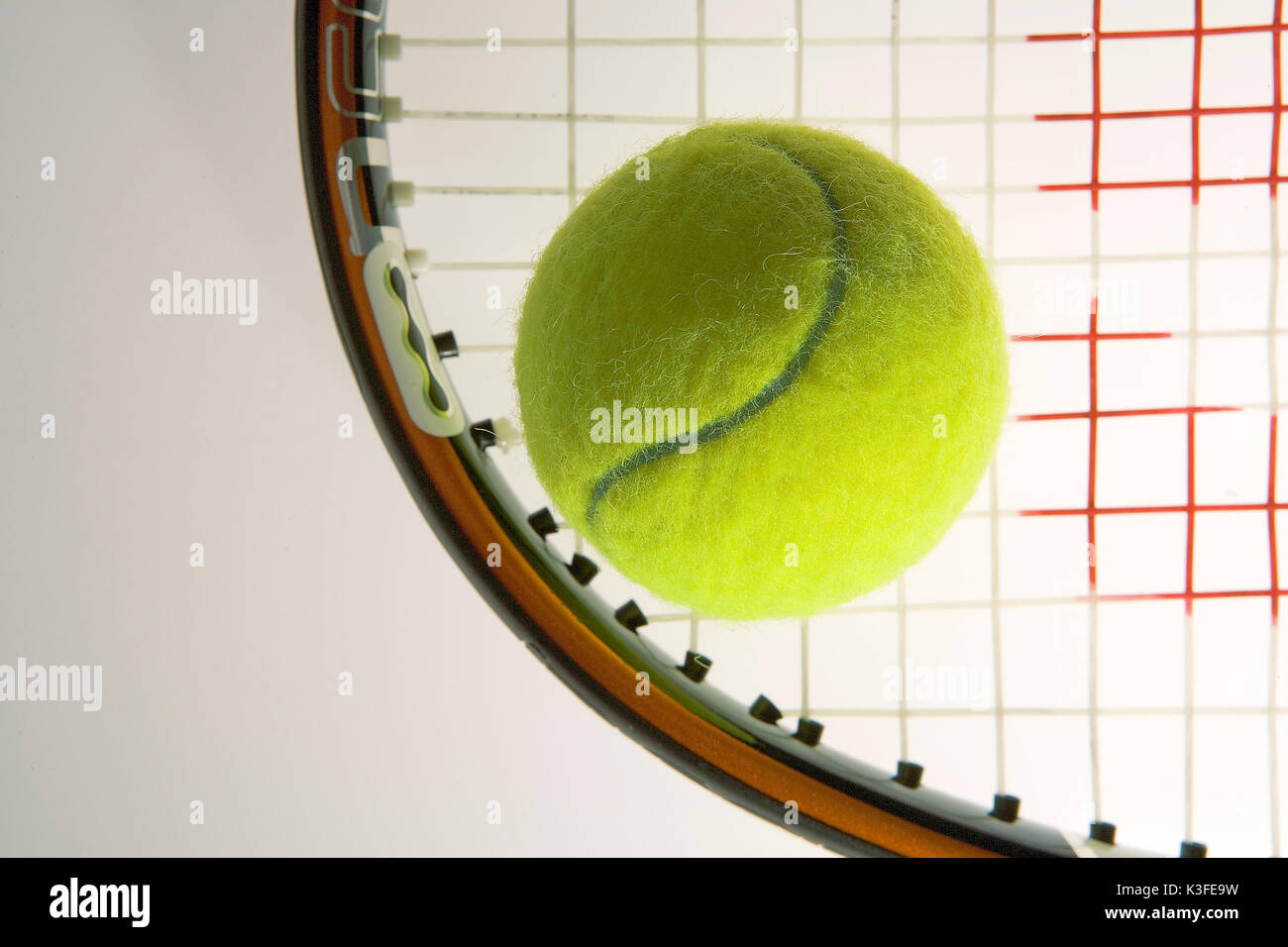 Close up tennis racquet hi-res stock photography and images - Alamy