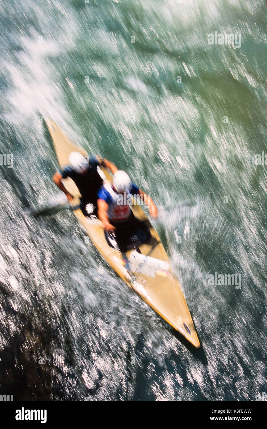 Two person canoe hi-res stock photography and images - Alamy