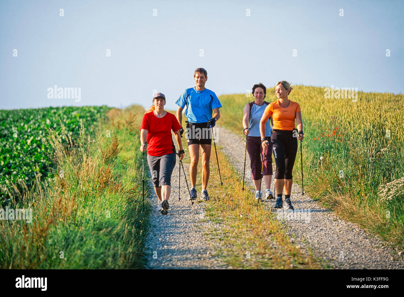 Group walk fitness hi-res stock photography and images - Alamy