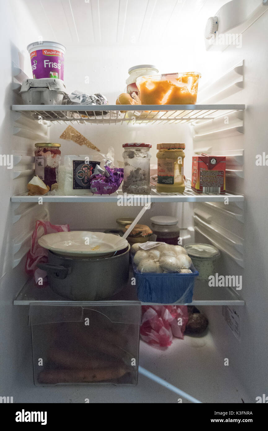 Inside fridge freezer hi-res stock photography and images - Alamy