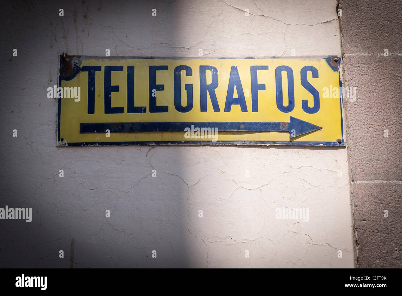 Telephone indication hi-res stock photography and images - Alamy
