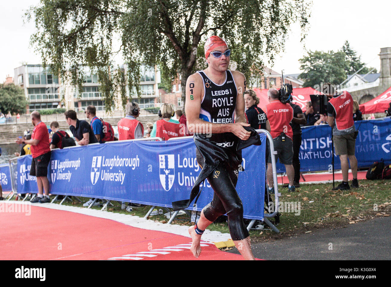 Victoria place leeds hi-res stock photography and images - Alamy