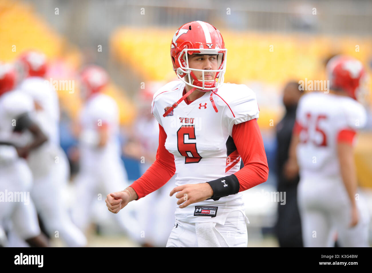 Pittsburgh, PA, USA. 2nd Sep, 2017. Hunter Wells #6 during the Pitt ...