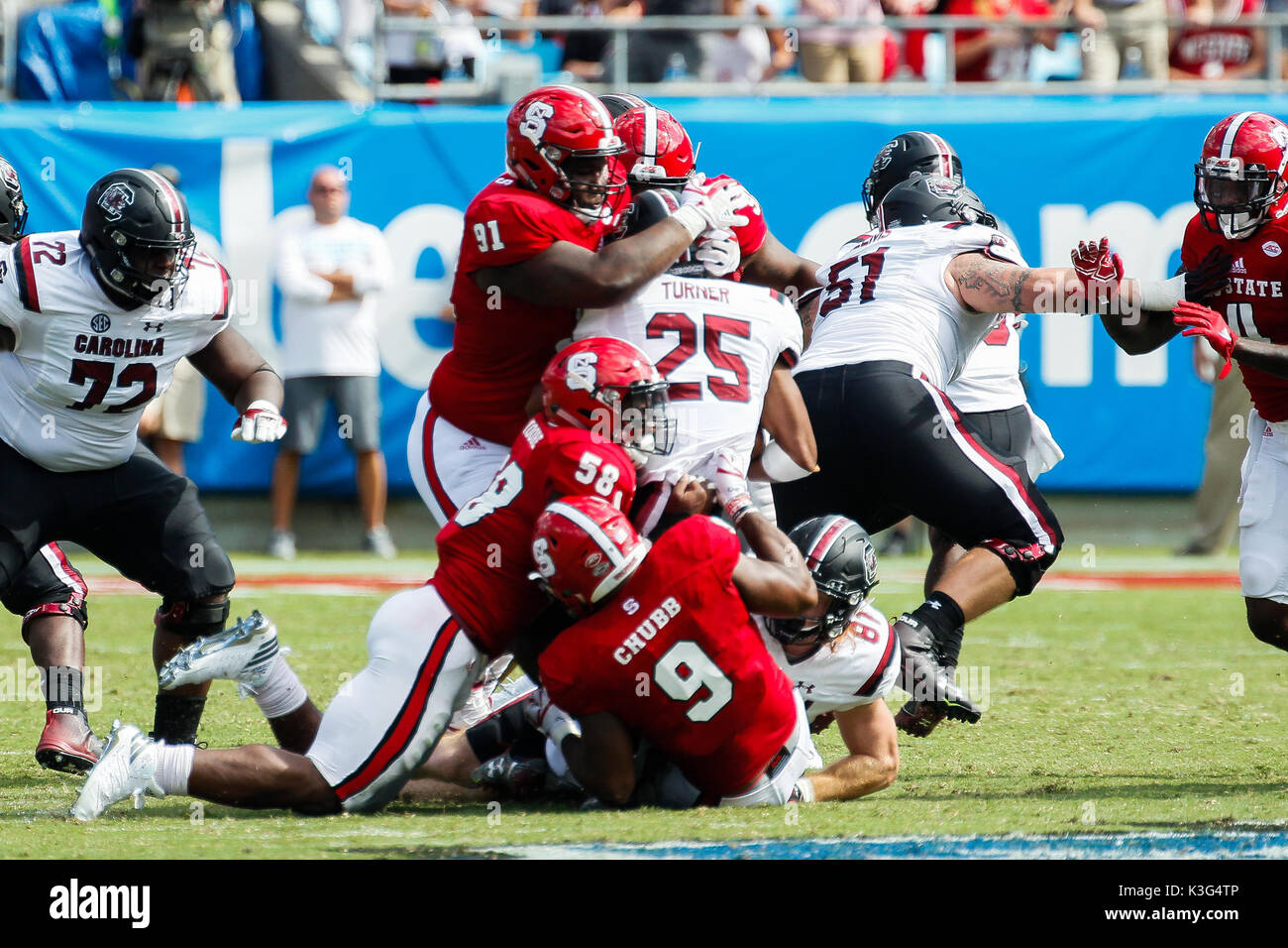 Leads pack hi-res stock photography and images - Alamy