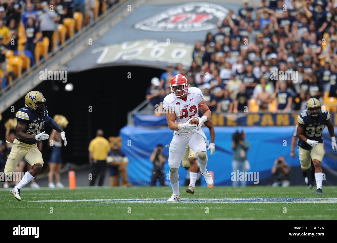 Pittsburgh, PA, USA. 2nd Sep, 2017. Kevin Rader #83 during the Pitt ...