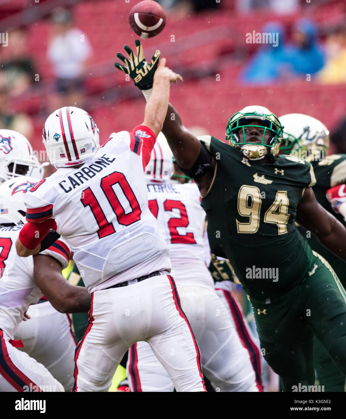Tampa, Florida, USA. 02nd Sep, 2017. Stony Brook Seawolves quarterback ...