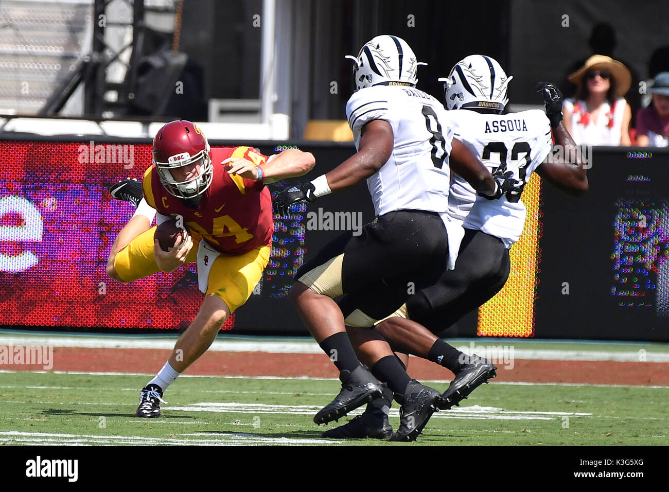 Los Angeles, CA, USA. 2nd Sep, 2017. USC Trojans quarterback Sam ...