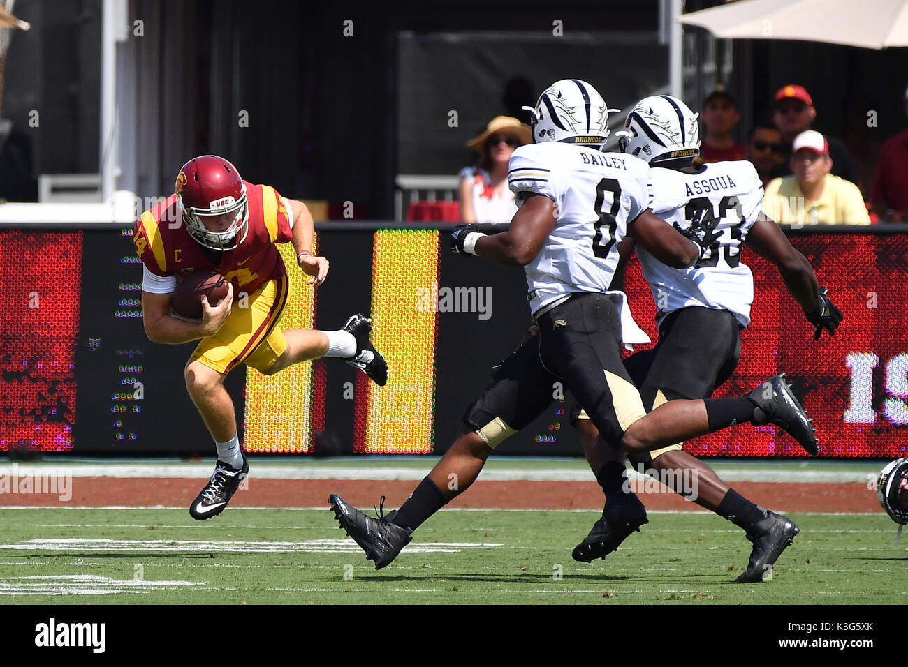 Los Angeles, CA, USA. 2nd Sep, 2017. USC Trojans quarterback Sam ...