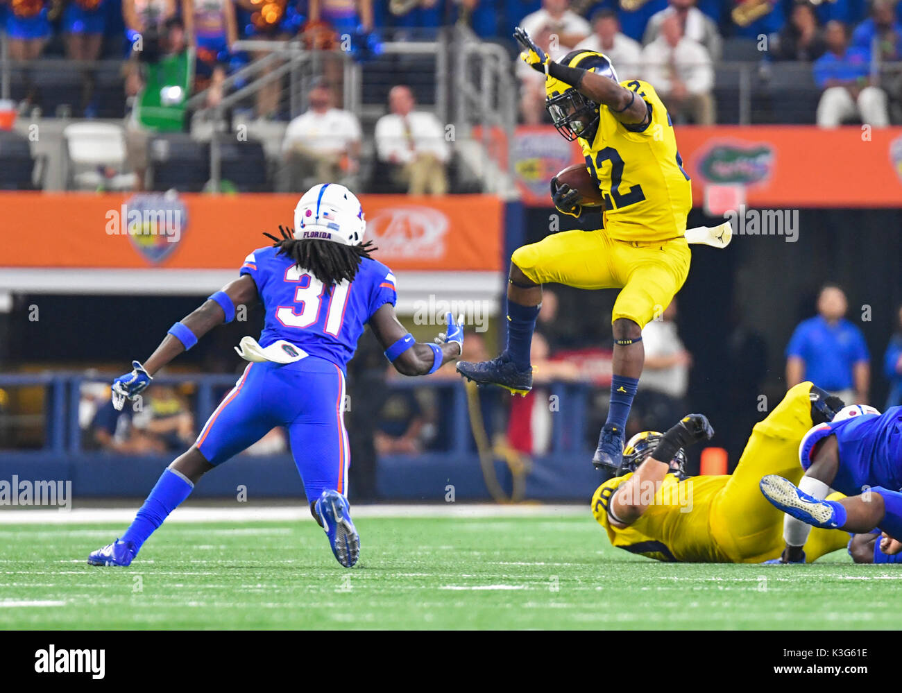 September 02, 2017: Michigan Wolverines running back Karan Higdon #22 ...