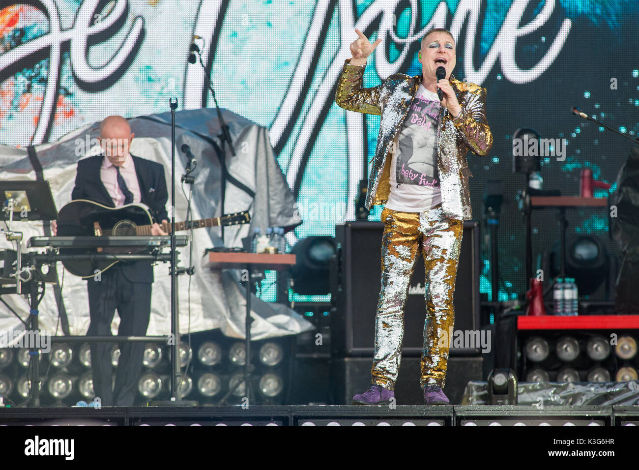 Vince clarke erasure hi-res stock photography and images - Alamy