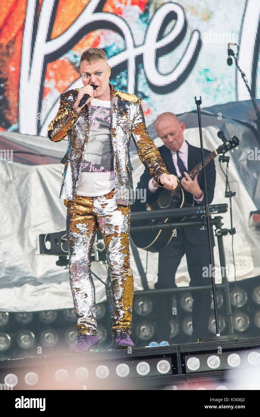 Vince clarke erasure hi-res stock photography and images - Alamy