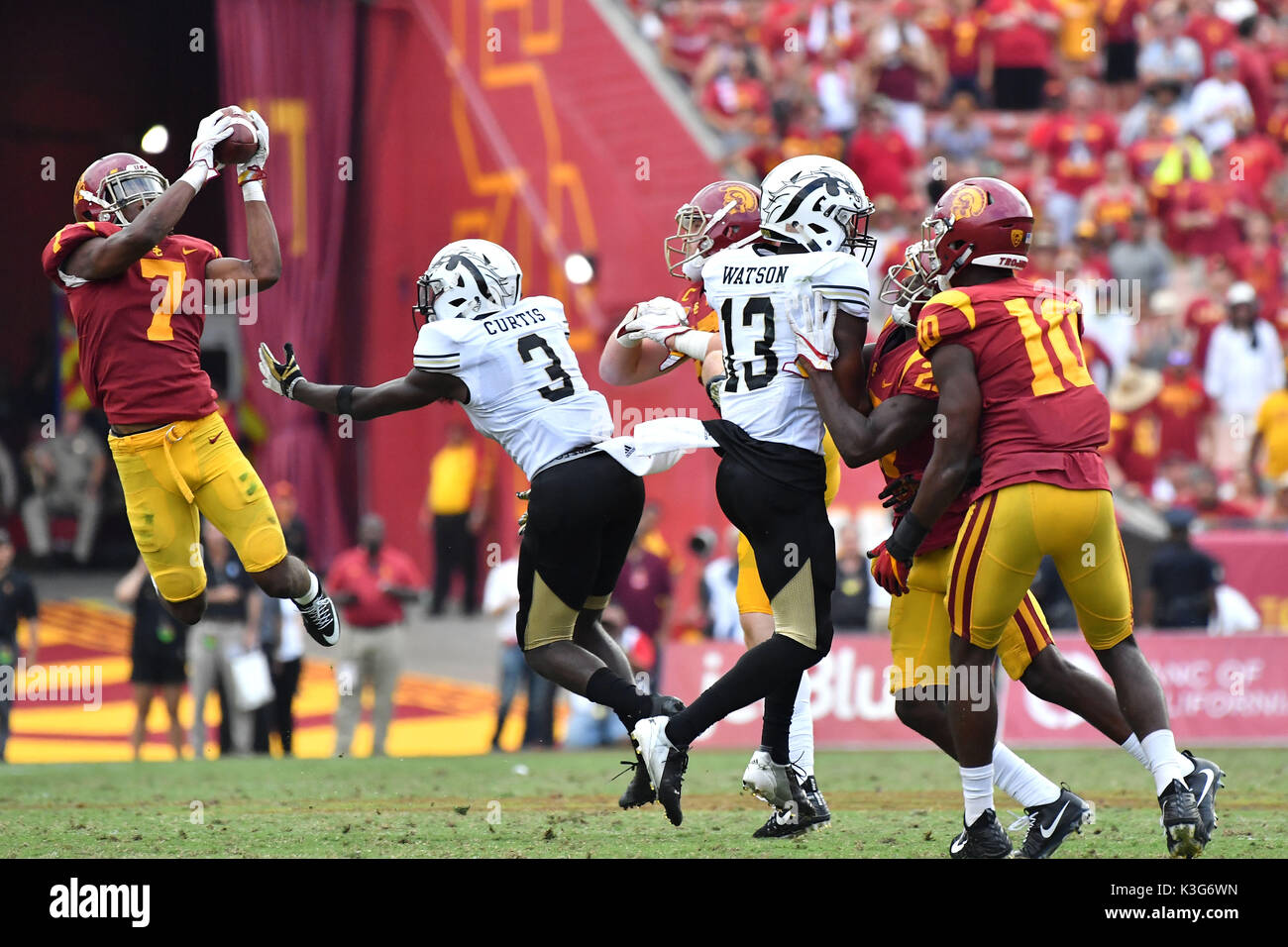 Los Angeles, CA, USA. 2nd Sep, 2017. USC Trojans defensive back Marvell ...