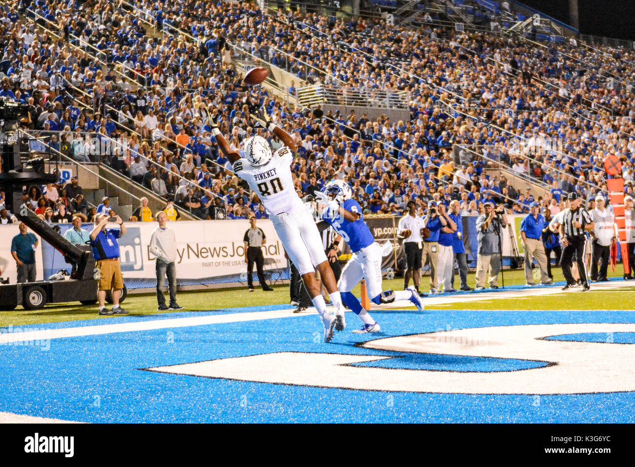 Johnny red floyd stadium hi-res stock photography and images - Alamy