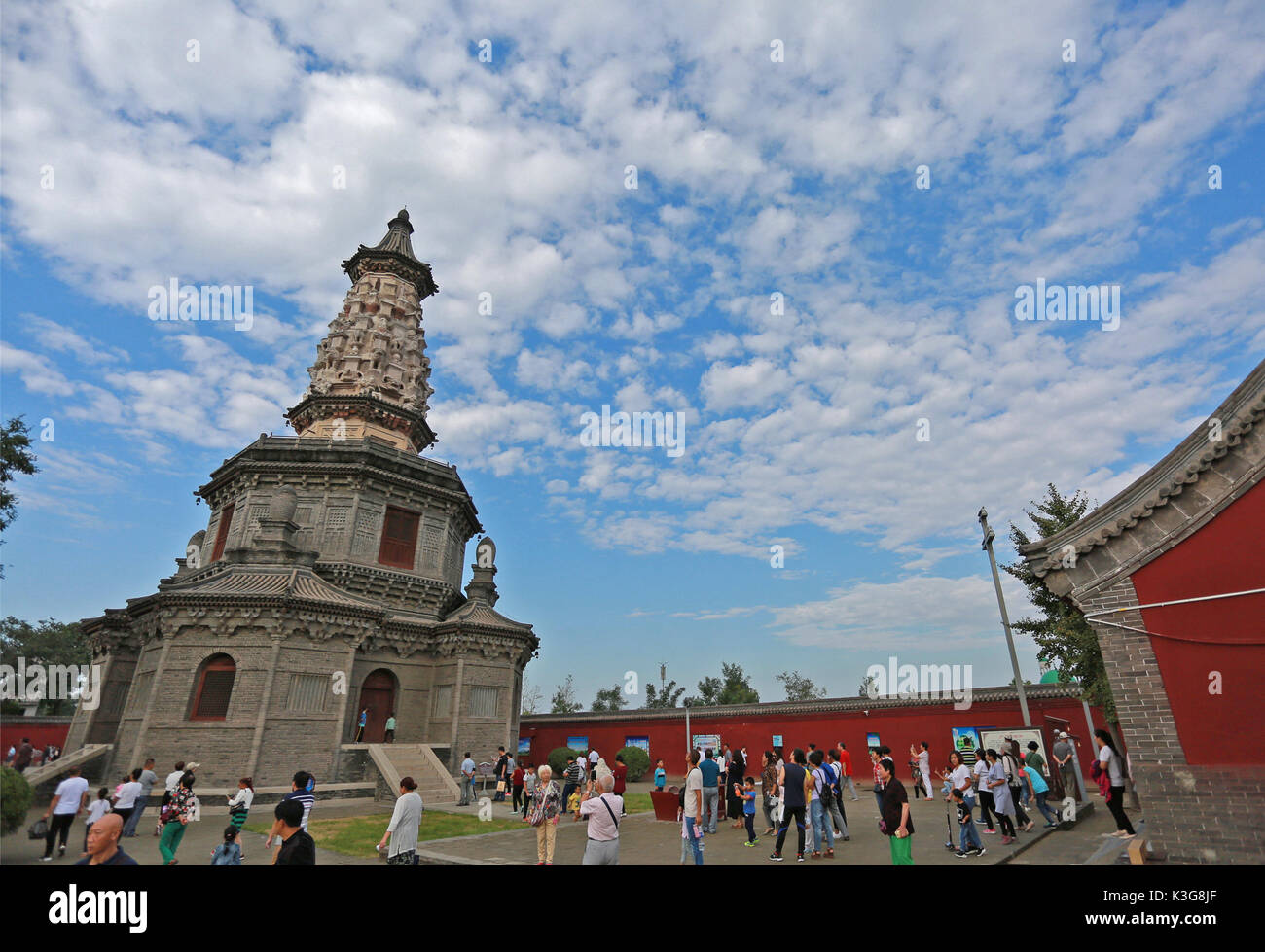 Shijiazhuang, China's Hebei Province. 2nd Sep, 2017. Tourists visit the ...