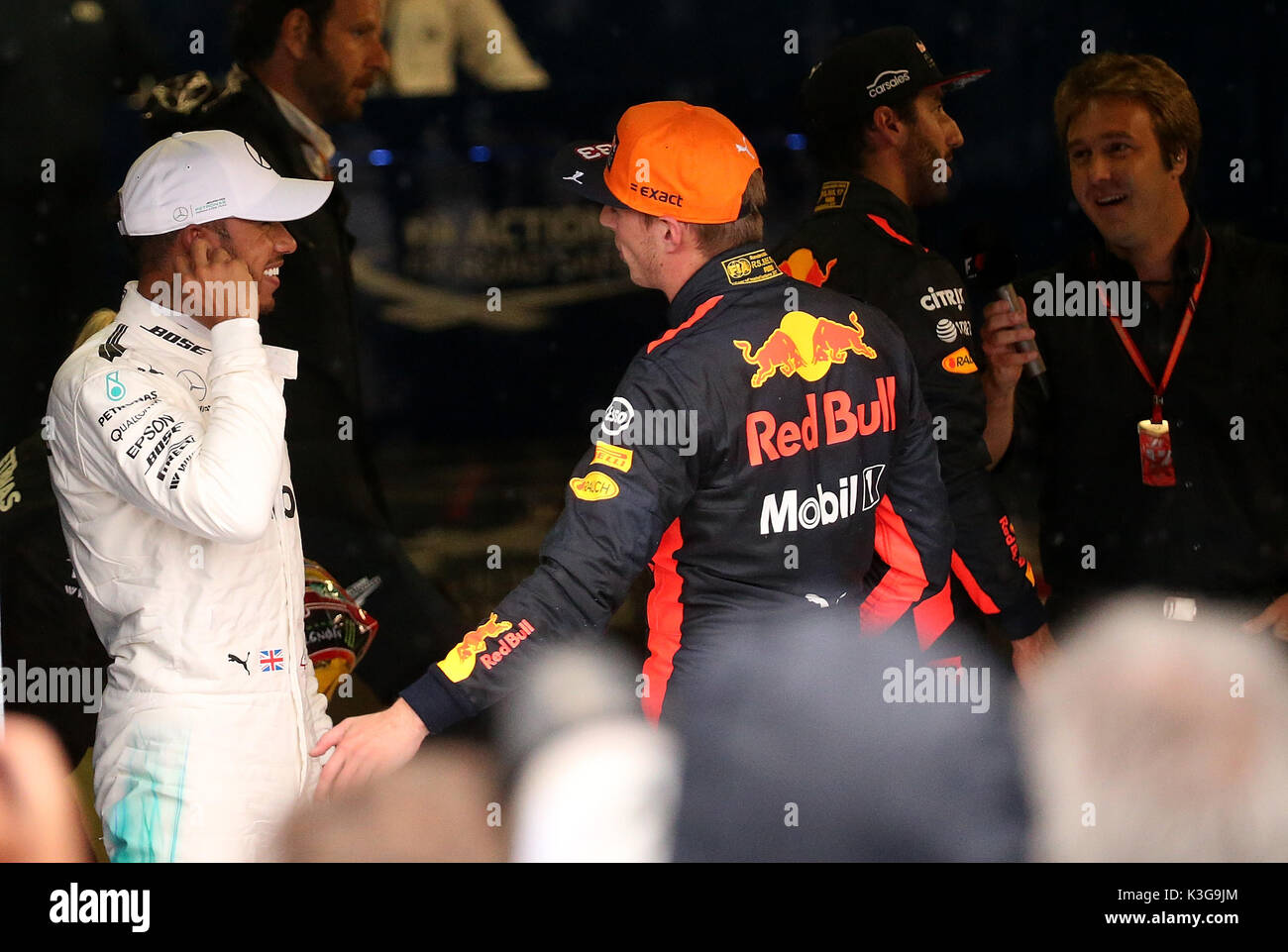 Lewis hamilton max verstappen 2016 hi-res stock photography and images ...