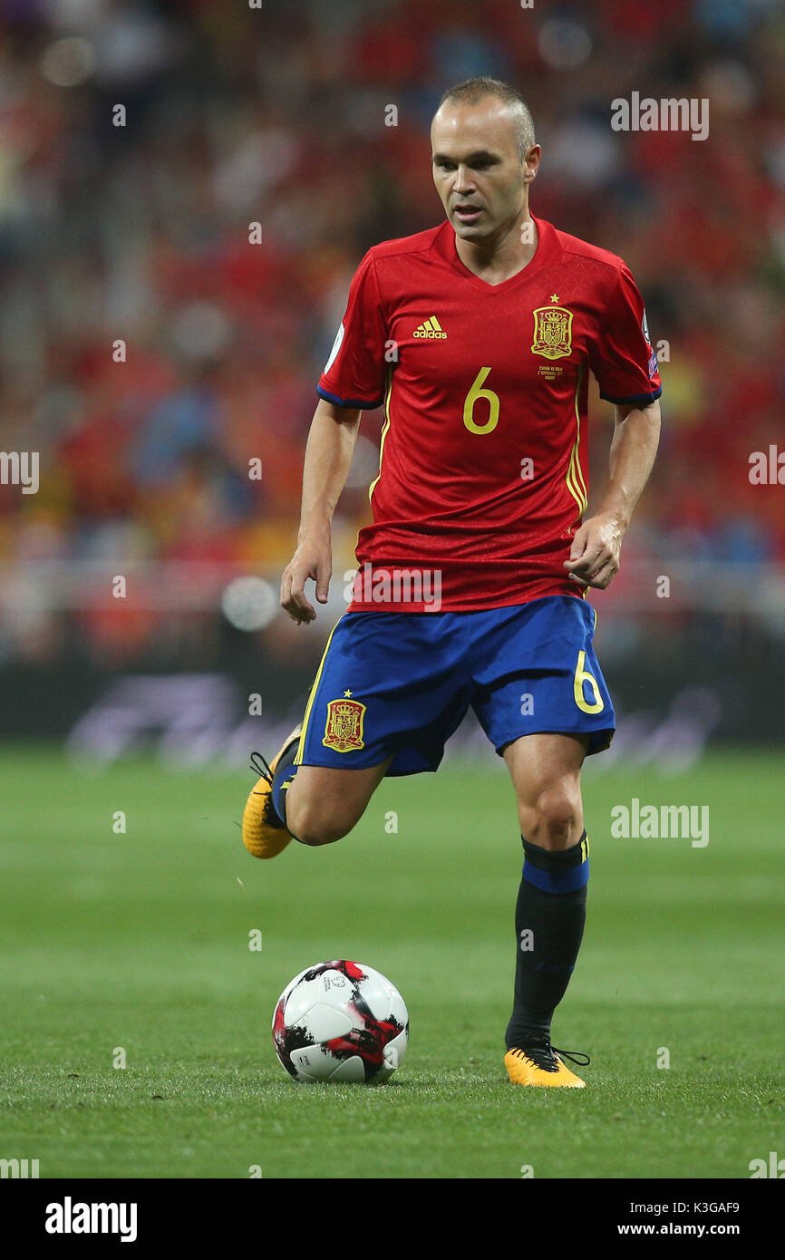Andreas iniesta world cup hi-res stock photography and images - Alamy
