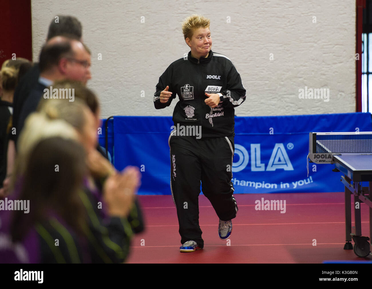 Profitischtennis hi-res stock photography and images - Alamy