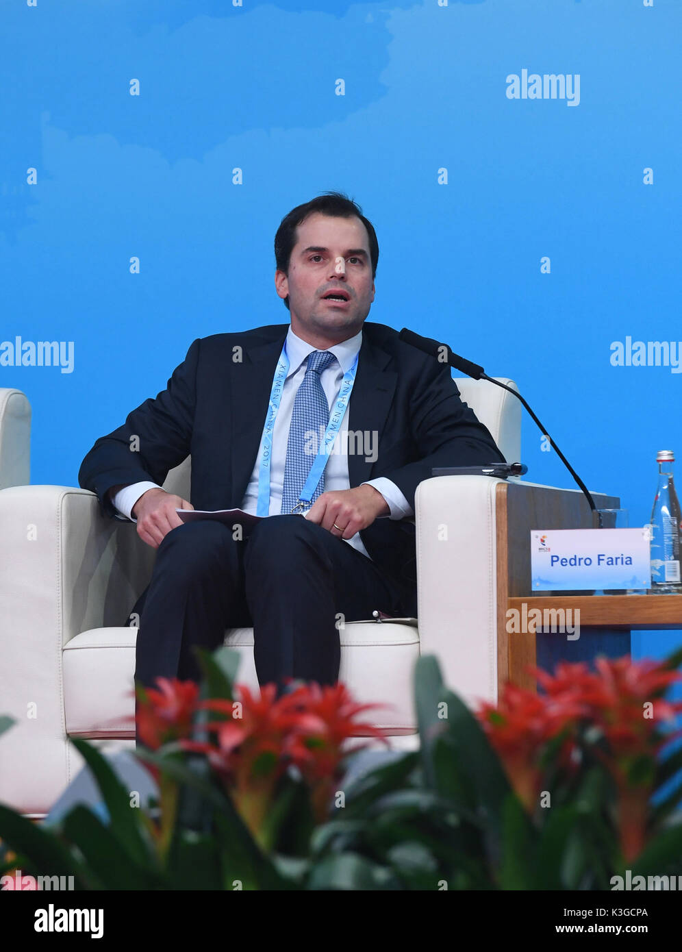 Panel de discussion hi-res stock photography and images - Alamy