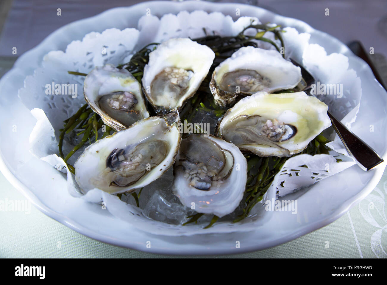 Oysters served at the Rossmount Inn at St Andrews by-the-Sea in New ...