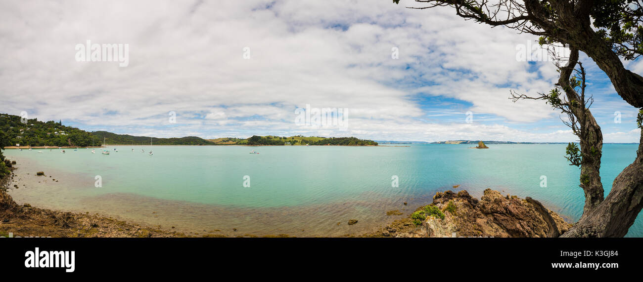 Panorama of a sea bay and a sandy beach in new Zealand Stock Photo - Alamy