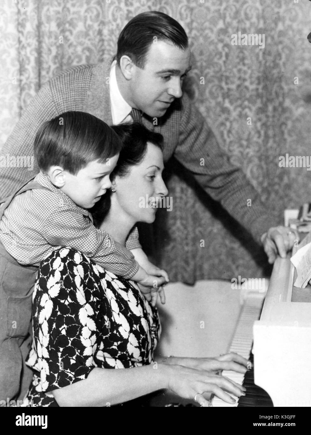 Director RONALD NEAME with his wife BERYL HEANLY and son CHRISTOPHER in ...