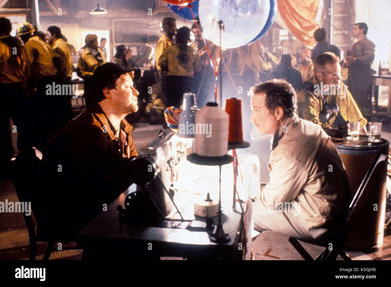 ALWAYS JOHN GOODMAN, RICHARD DREYFUSS Date: 1989 Stock Photo - Alamy