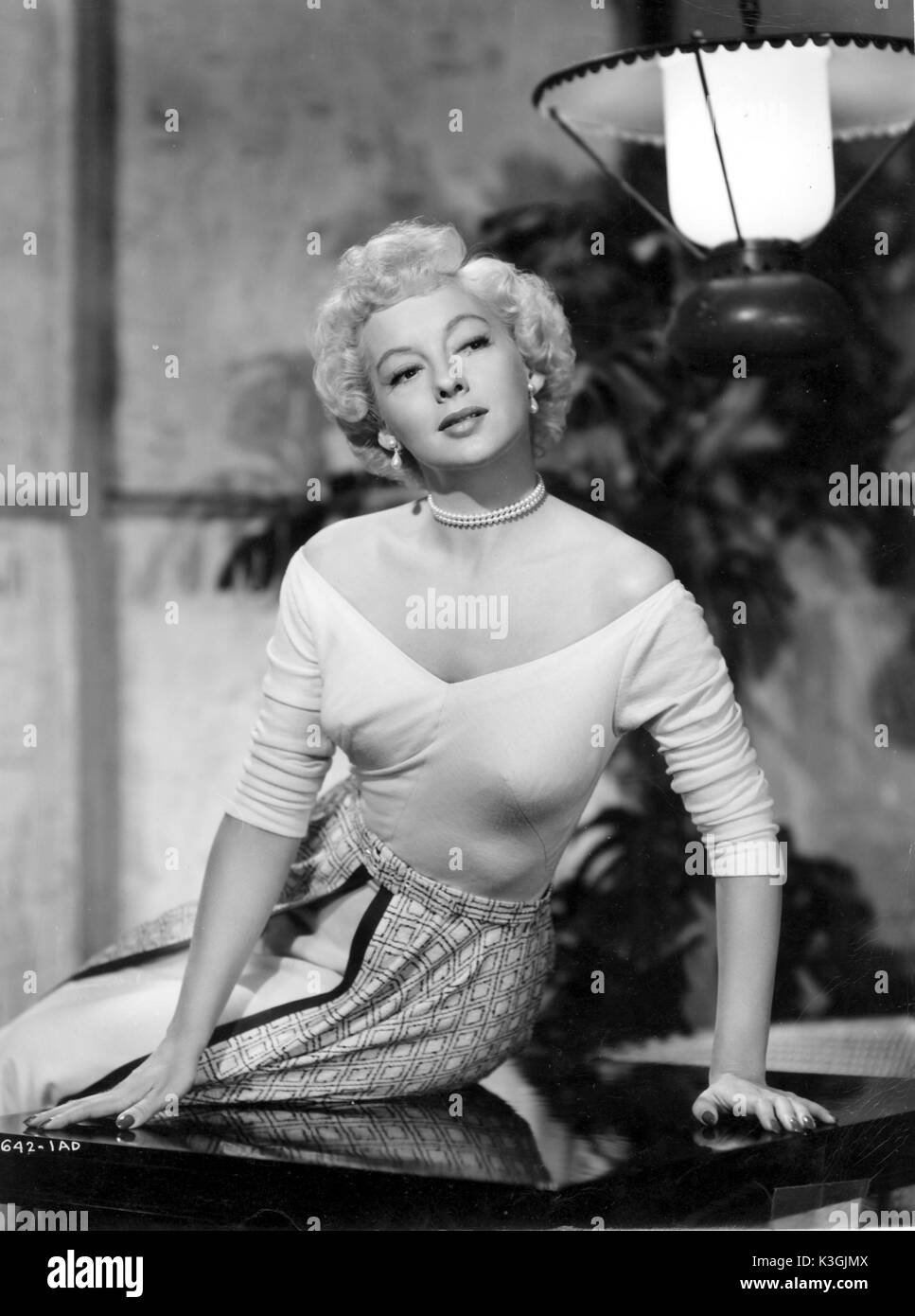 Evelyn keyes hi-res stock photography and images - Alamy