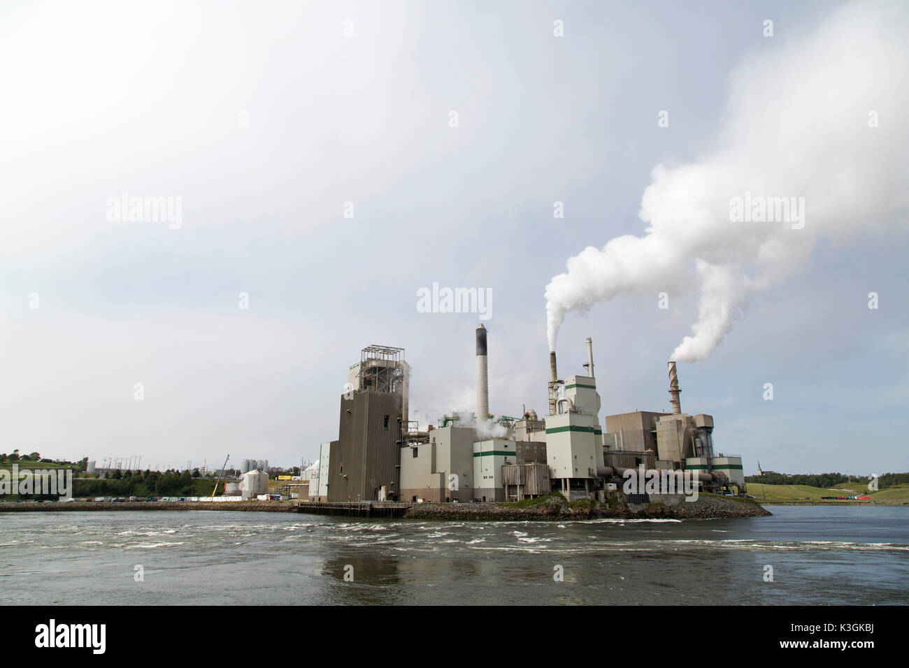 Irving pulp paper hi-res stock photography and images - Alamy