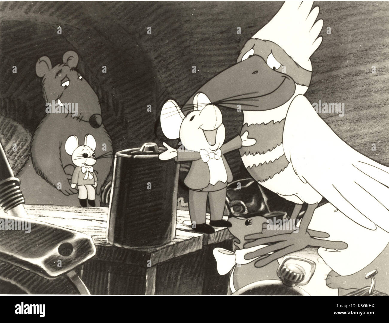 THE MOUSE AND HIS CHILD Date: 1977 Stock Photo - Alamy