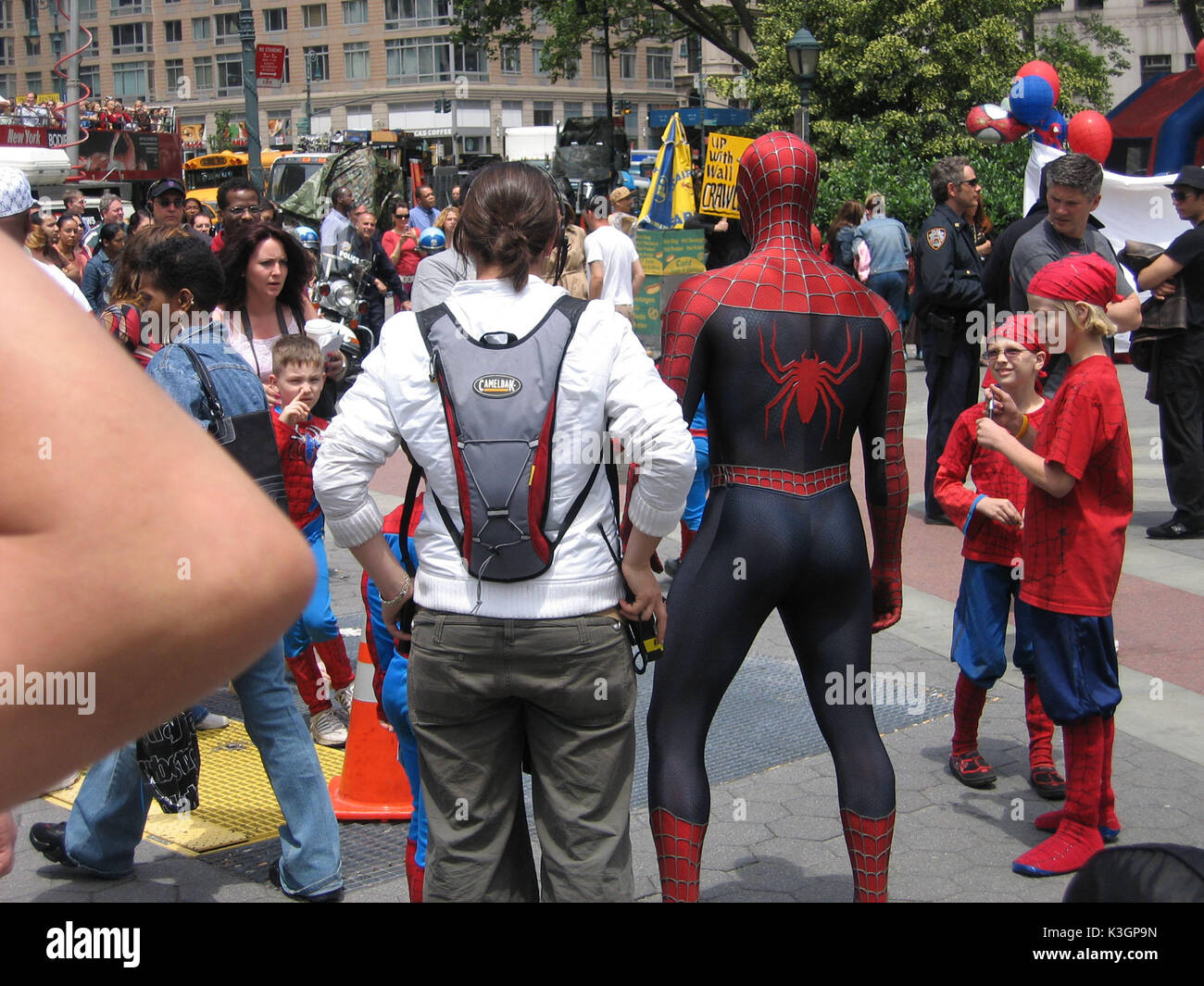 SPIDER-MAN 3 LOCATION SHOOTING IN DOWNTOWN NEW YORK Date: 2007 Stock ...