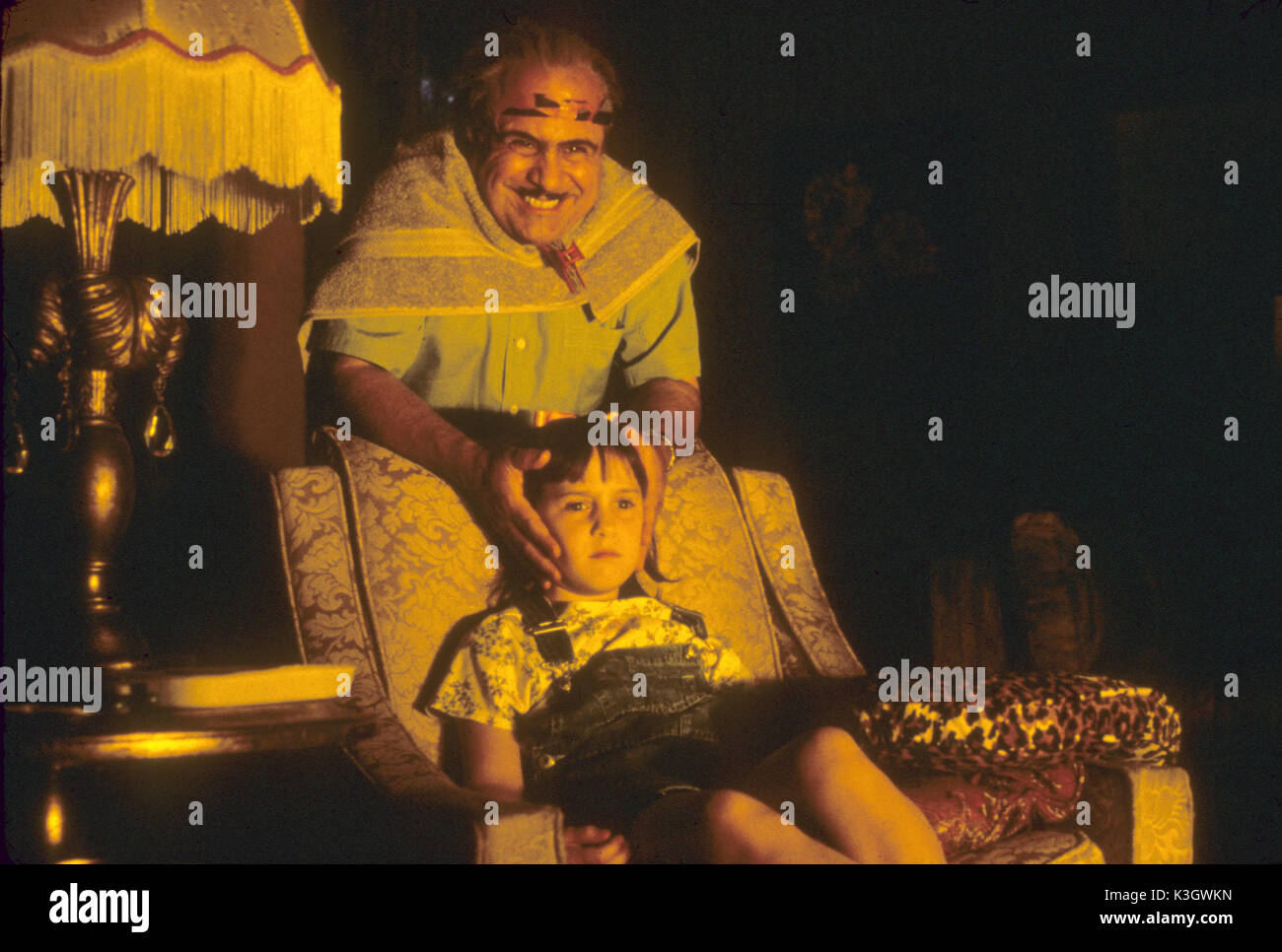 MATILDA DANNY DEVIRO, MARA WILSON Date: 1996 Stock Photo - Alamy