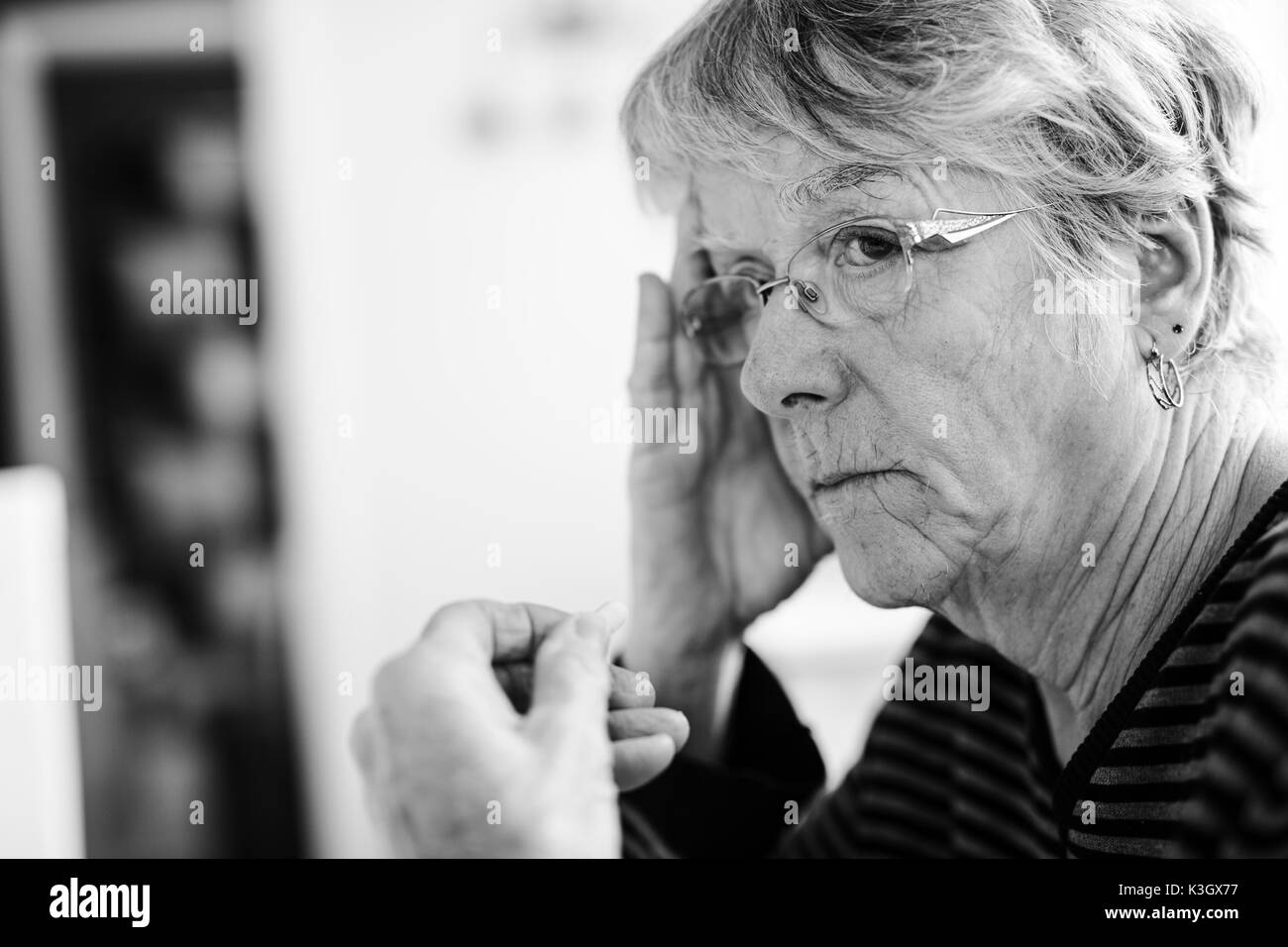 Woman tablets pills Black and White Stock Photos & Images - Alamy