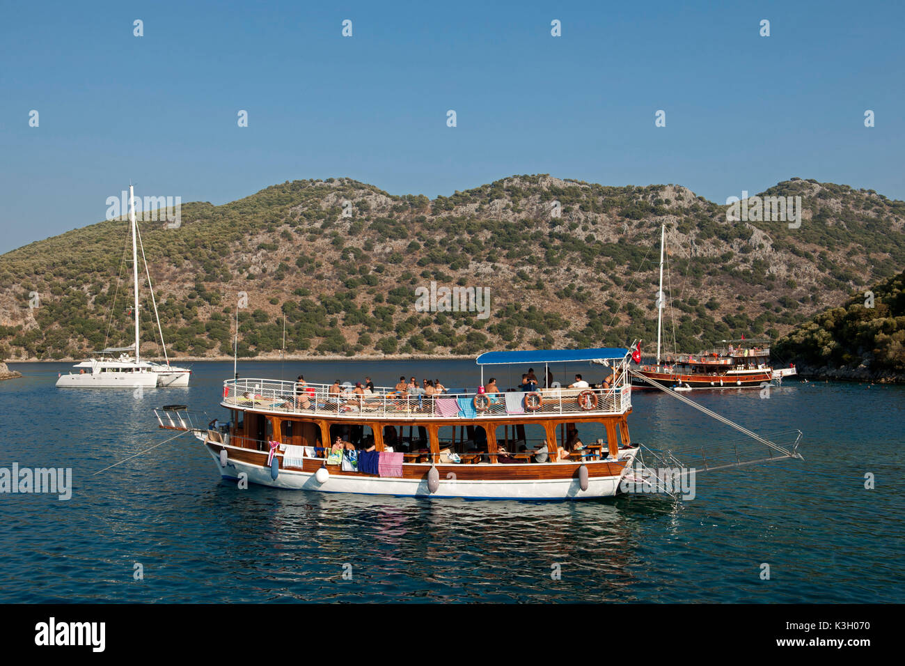 Twelve islands hi-res stock photography and images - Alamy