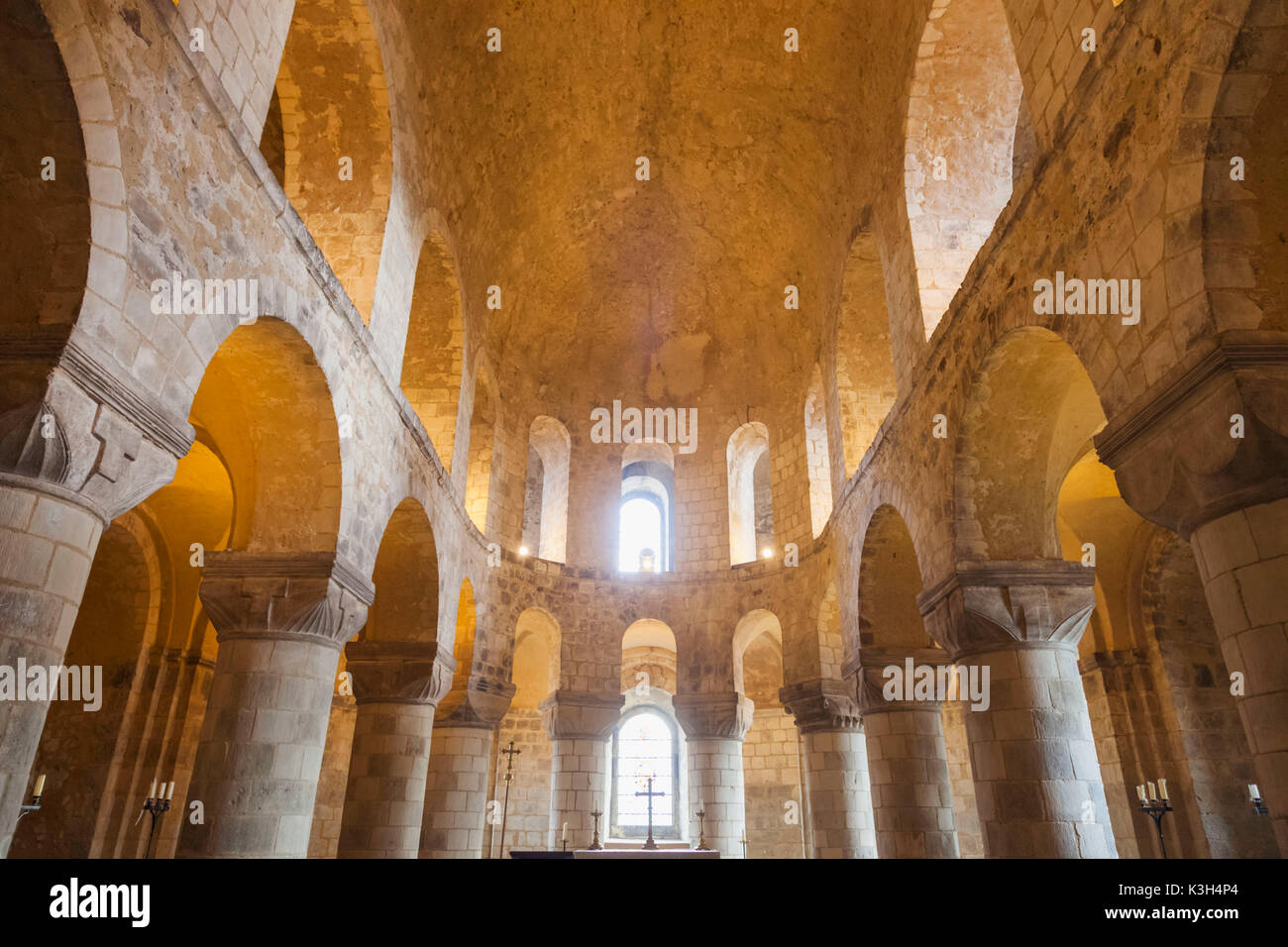 Inside tower london hi-res stock photography and images - Alamy
