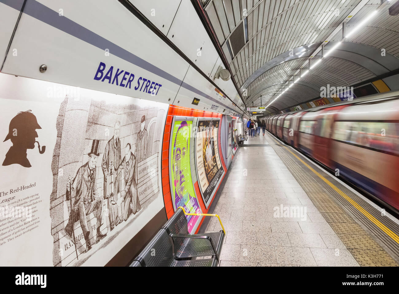 Baker street hi-res stock photography and images - Alamy