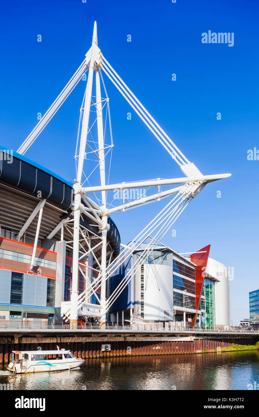 Cardiff principality stadium hi-res stock photography and images - Alamy