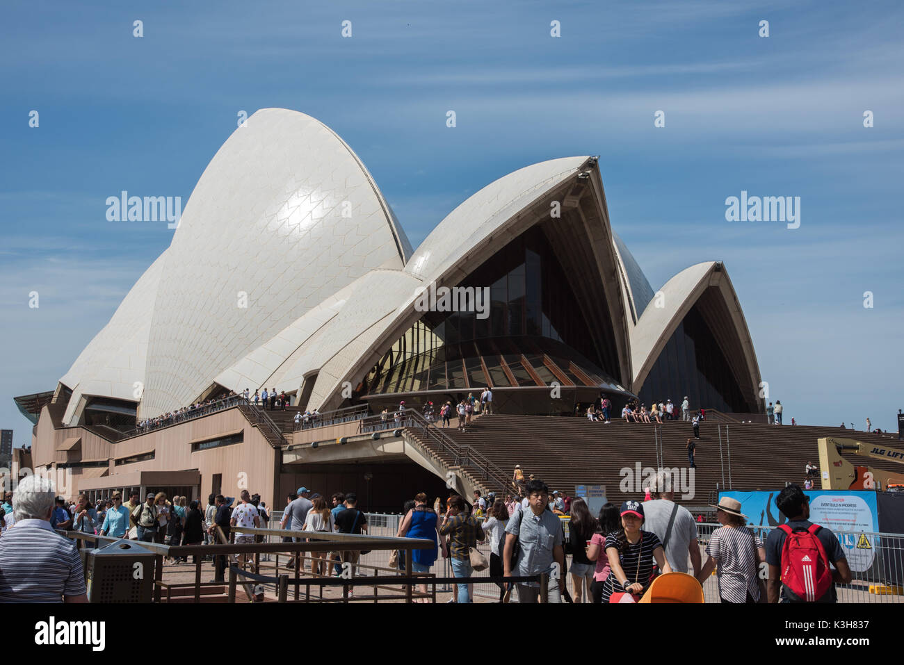 SYDNEY,NSW,AUSTRALIA-NOVEMBER 20,2016: Landmark Sydney Opera House ...