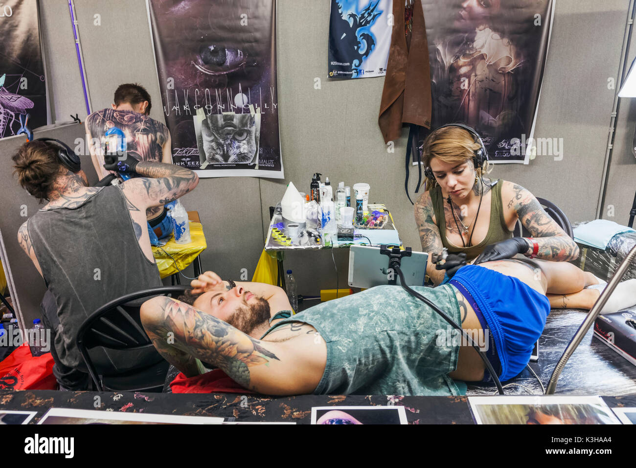 England, London, London Tattoo Convention, Tattooist at Work Stock ...