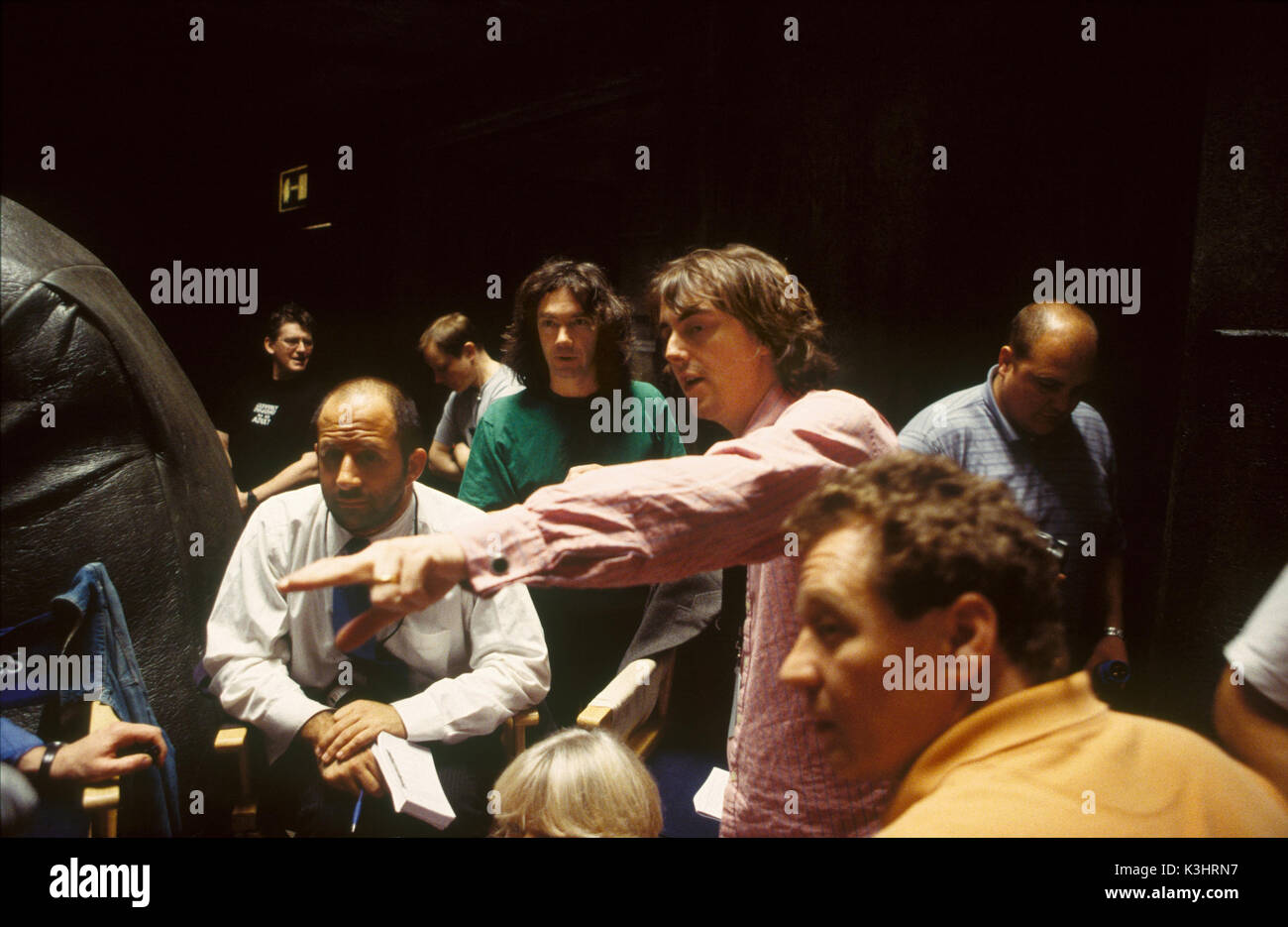 THE HITCHHIKER'S GUIDE TO THE GALAXY [US / BR 2005] Producer NICK ...