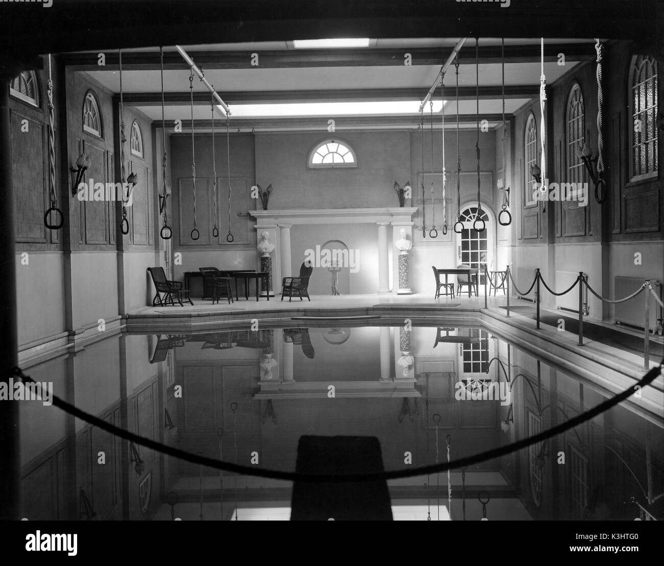 Pinewood Studios Stock Photos & Pinewood Studios Stock Images - Alamy