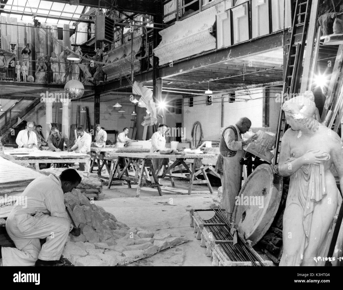 Pinewood studios hi-res stock photography and images - Alamy