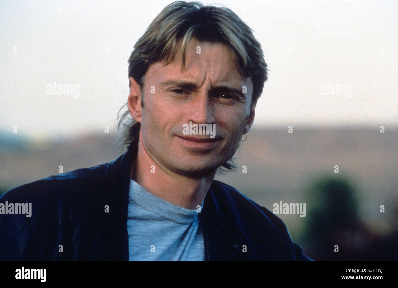 THE FULL MONTY THE FULL MONTY ROBERT CARLYLE Date: 1997 Stock Photo - Alamy