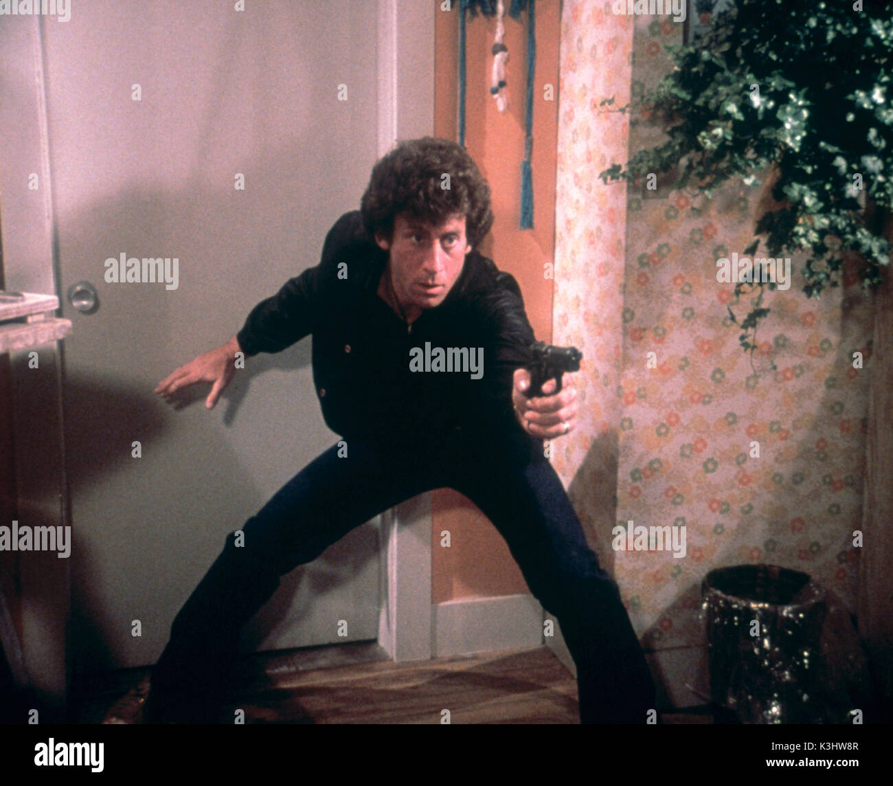 STARSKY AND HUTCH aka STARSKY & HUTCH PAUL MICHAEL GLASER as Det ...