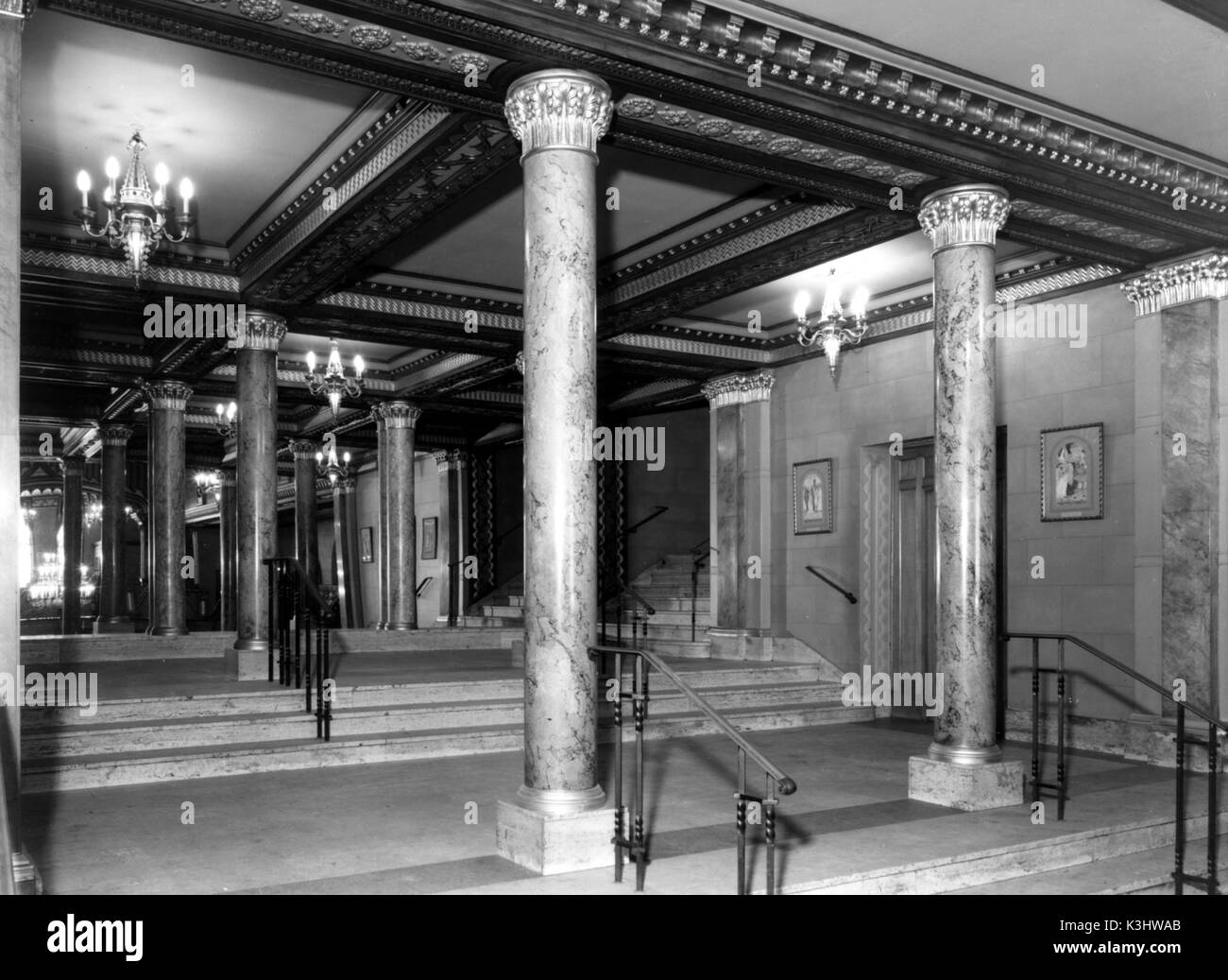 GRANADA CINEMA, TOOTING, LONDON Stock Photo - Alamy