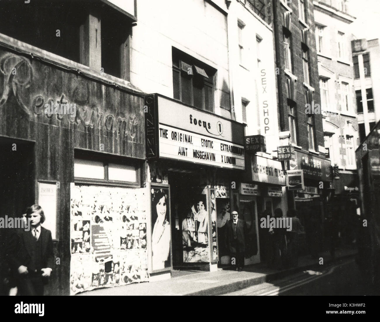 1974 london hi-res stock photography and images - Alamy