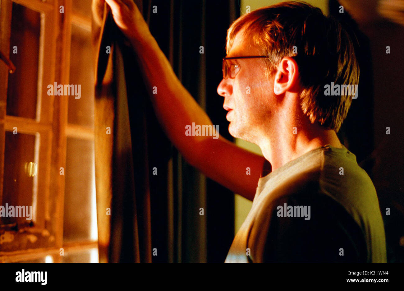 Enduring love film hi-res stock photography and images - Alamy