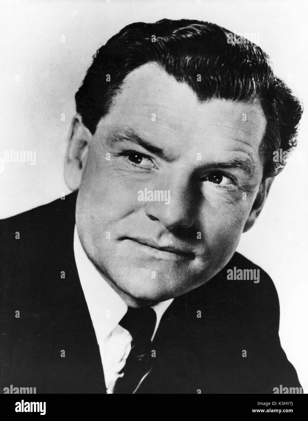 KENNETH MORE British Actor Stock Photo - Alamy